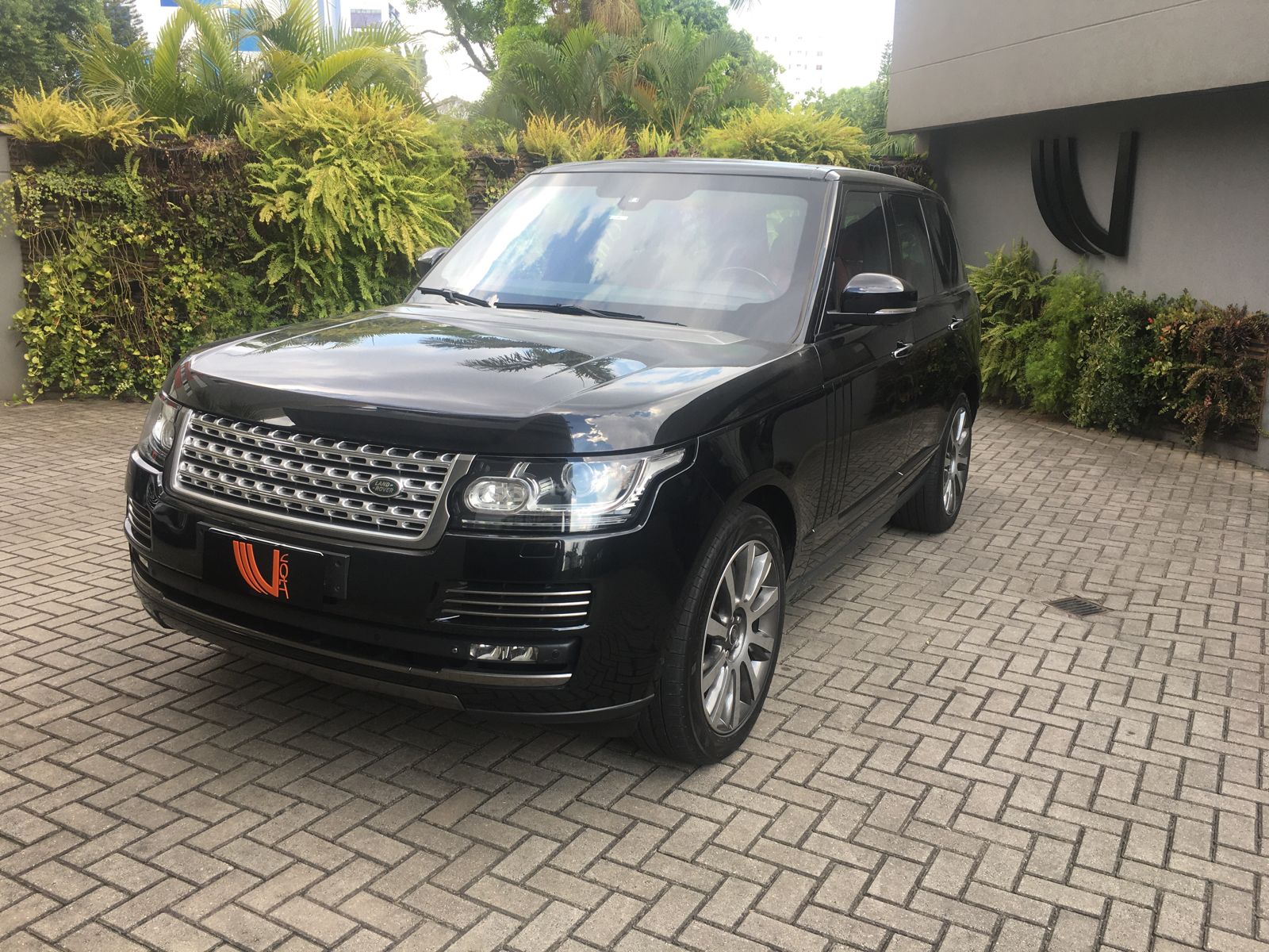 Range Rover Vogue Autobiography V8 5.0 – VoltJk